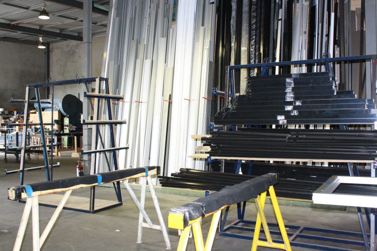 Home | KOR Glass & Aluminium